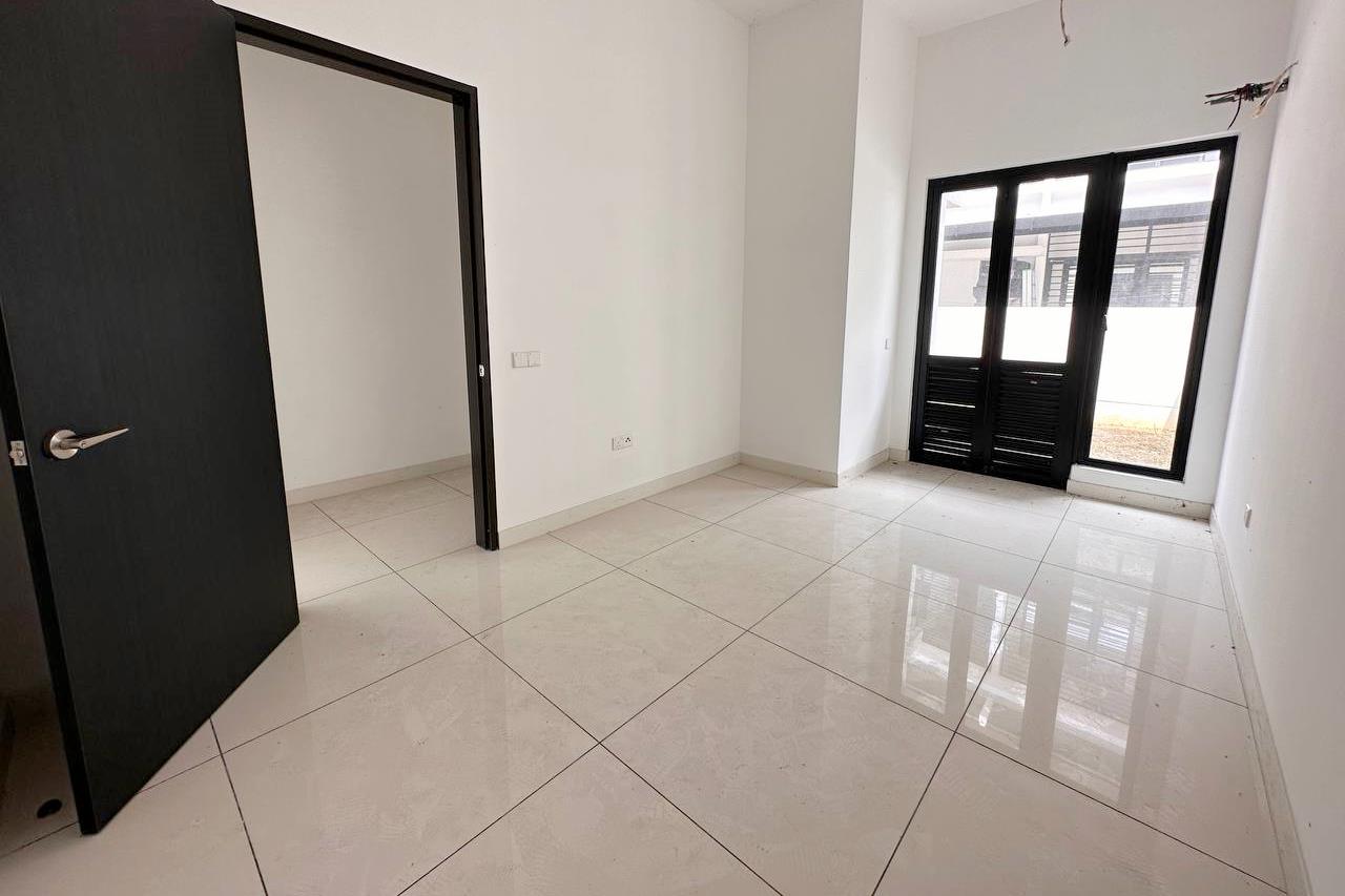 Semi D 2 Storey House (Reesia), Elmina Gardens, Elmina East, Denai Alam ...